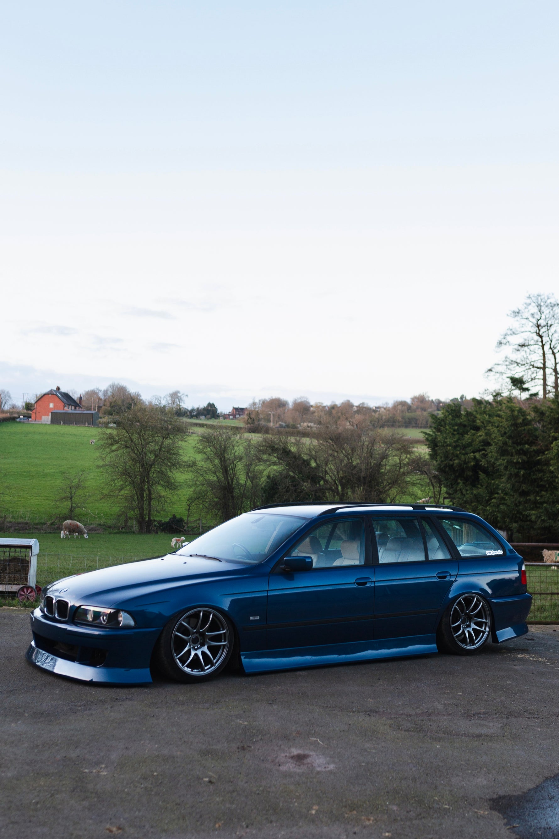 BMW E39 Touring Body Kit – HM Sports Aero